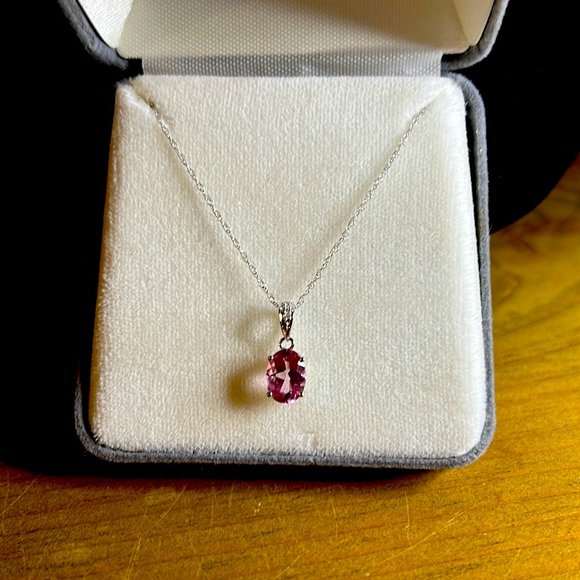 Accessories | Beautiful Pink Stone Necklace | Poshmark